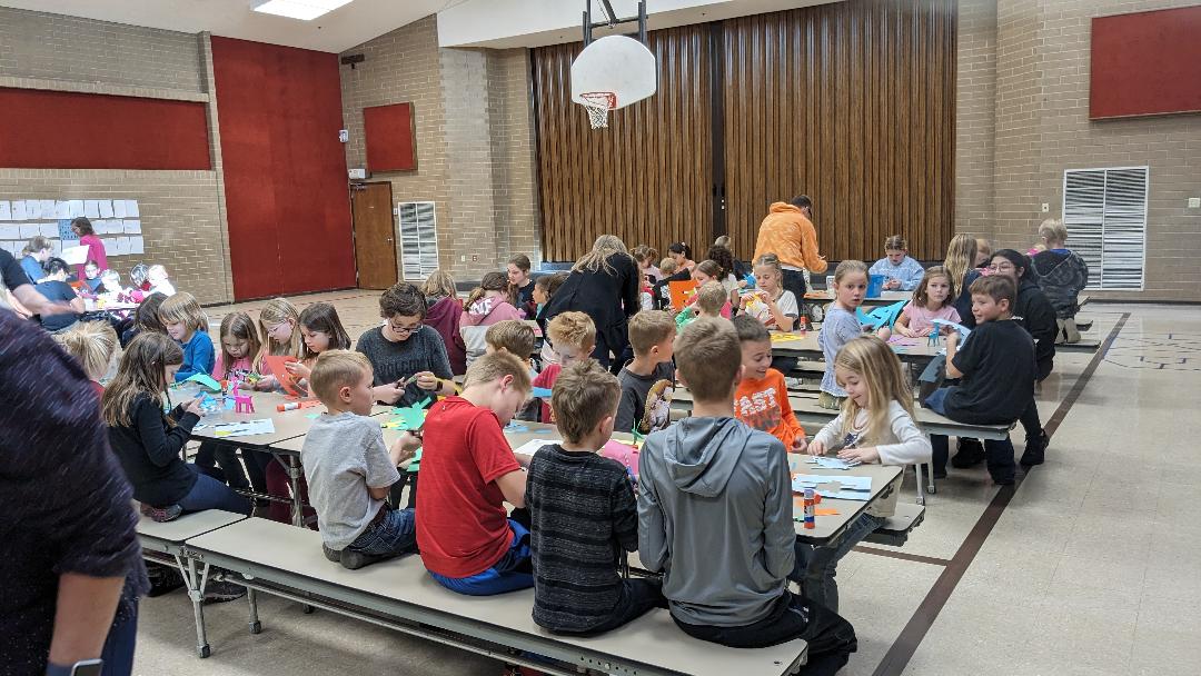 Spring City Elementary embraces holiday spirit with Reindeer Games ...